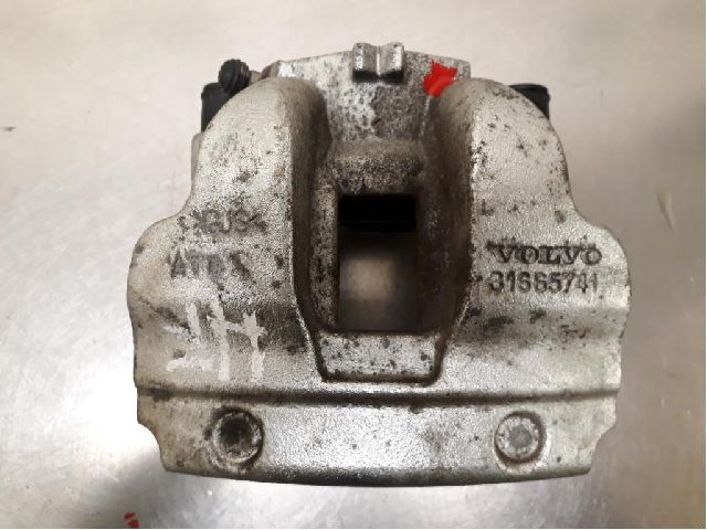 31665741 : Remklauw, rechtsvoor en Remklauw, geventileerd, rechtsvoor ...