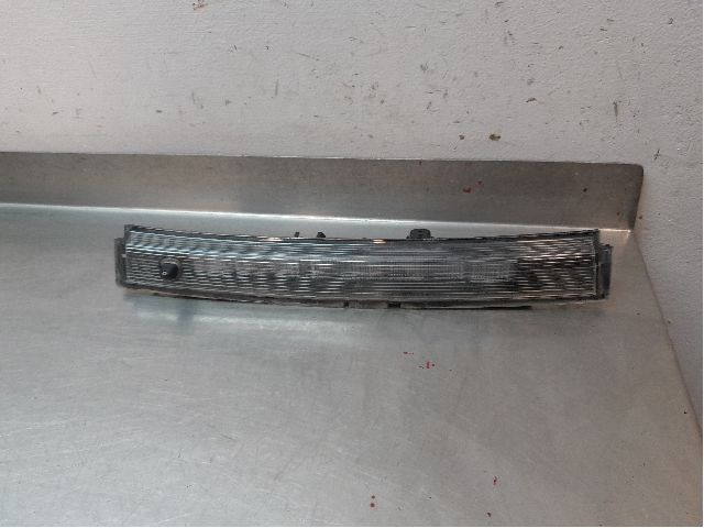 90007637 : Bremselys - Autoparts24