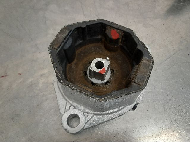 31686296 : Motorophanging en Motorrubber / Motorsteun - Autoparts24