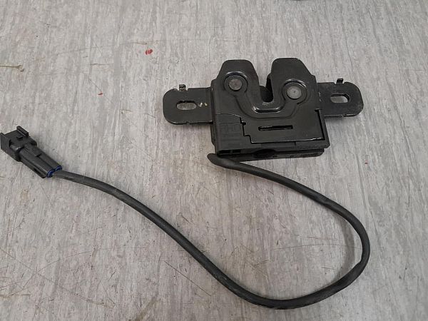 31356007 : Hjelmlås - Autoparts24