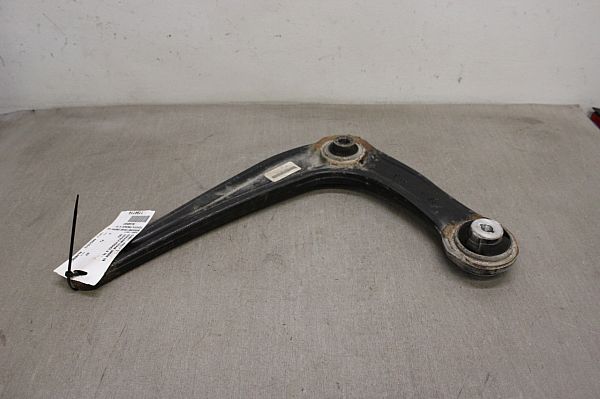 SU001-A6517 : Querlenker vorne unten - Autoparts24