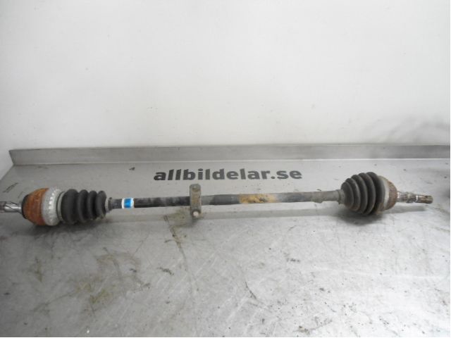 93184256 : Drivaksel for - Autoparts24