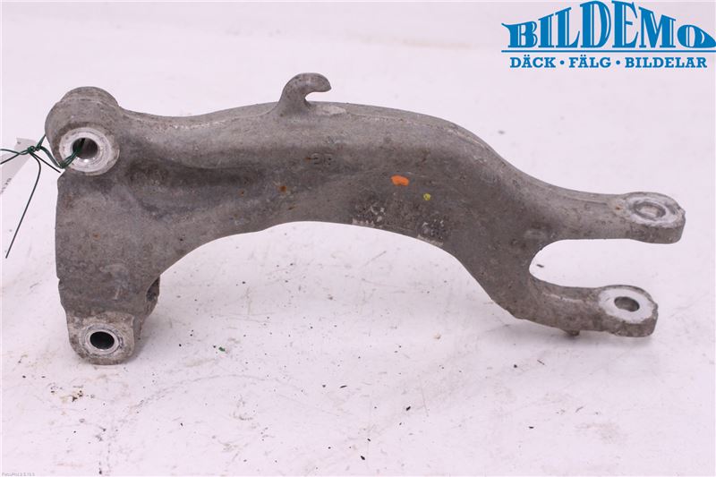 8W0-413-038-G: Fjederben - topleje, Fjederben for, Bærearm forrest ...