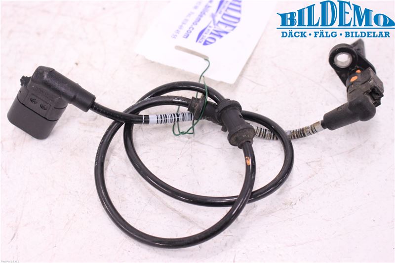 A2139054613 : ABS sensor - Autoparts24