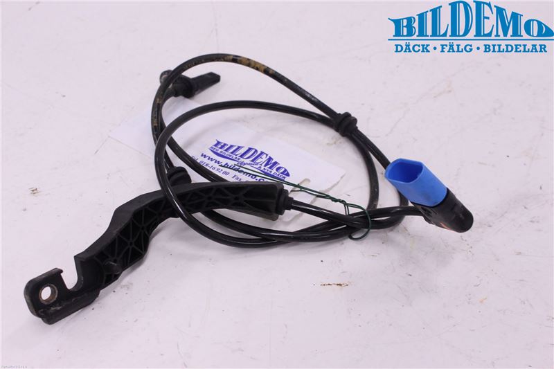 A2469059402 : ABS - føler - Autoparts24