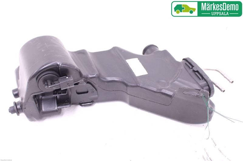 A2058690220: Ruitensproeier pomp / motor, Ruitensproeier reservoir ...