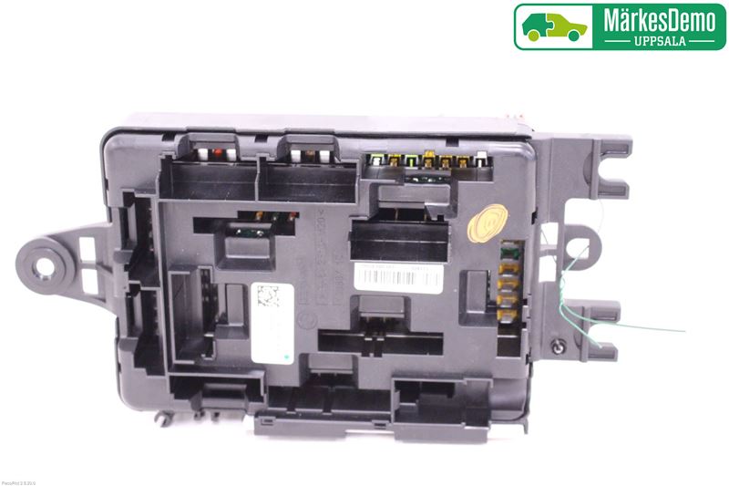 61149259466 : Sikringsboks - Autoparts24