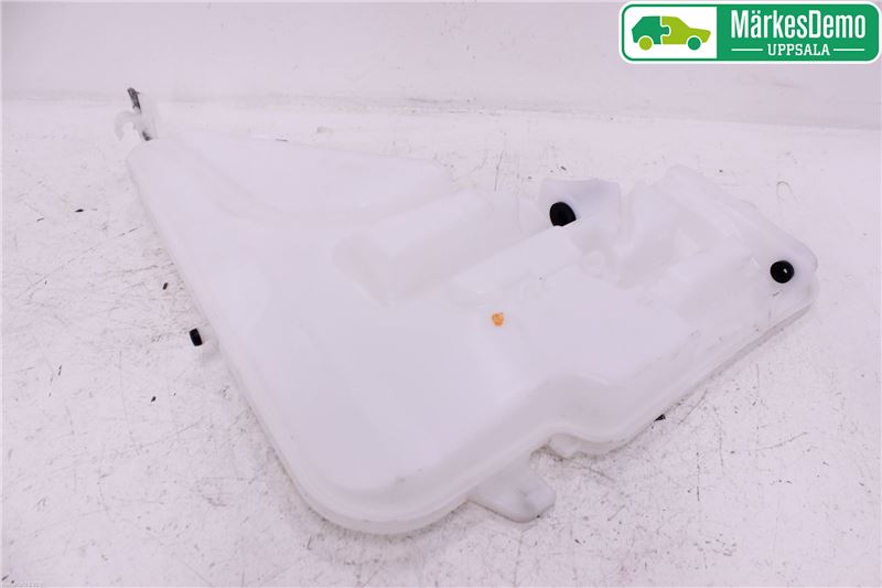 BMW 4 - Ruitensproeier reservoir 4 | Autoparts24