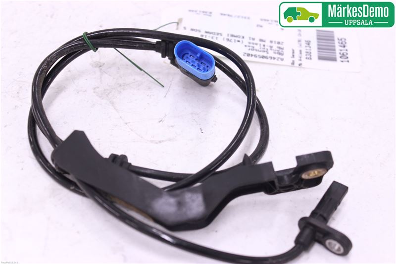 A2469059402 : ABS sensor - Autoparts24