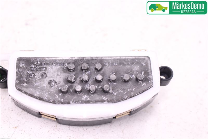 A4479063000 : Varmemodstand og Blæsermodstand / Varmeblæser - Autoparts24