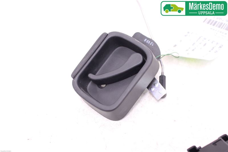 VW Caddy - Handgreep / deurgreep achterklep Caddy | Autoparts24