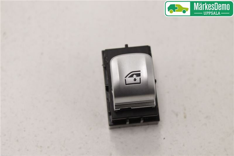 BMW X3 fensterheizungsschalter gebraucht kaufen | Autoparts24