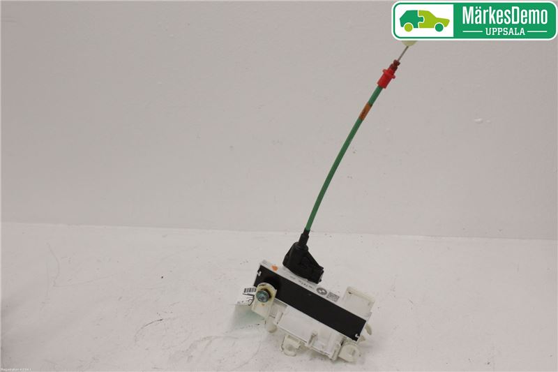 51227480741 : Deurslot en Centrale vergrendeling - Autoparts24