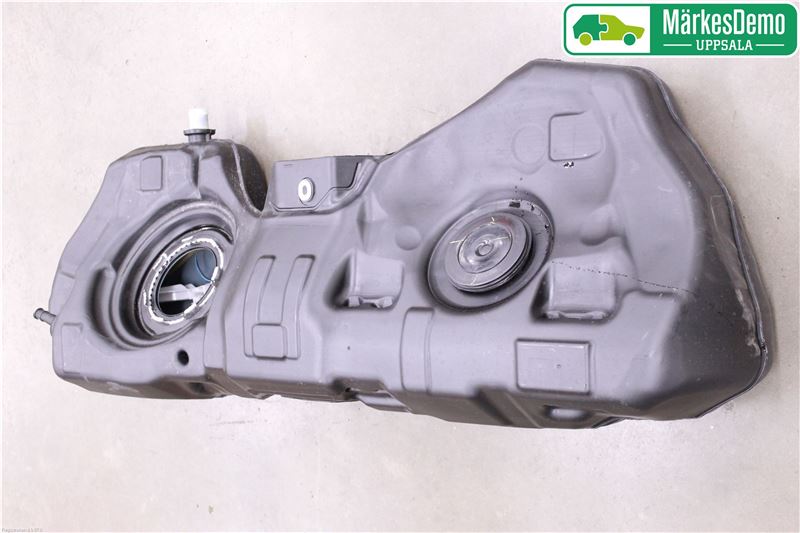 BMW 3 - Brandstoftank / Tank 3 | Autoparts24
