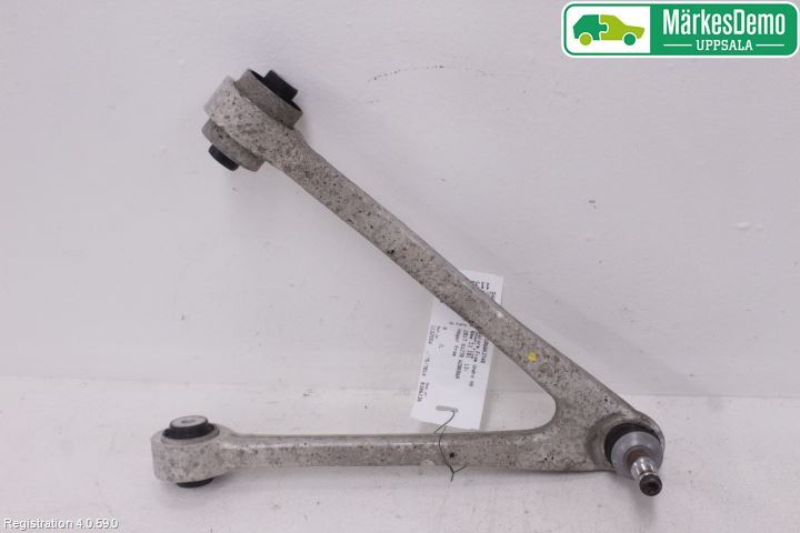 BMW i3 - Draagarm lvoor onder i3 | Autoparts24