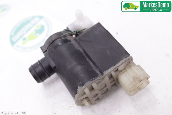 Hyundai i10 - Ruitensproeier pomp / motor i10 | Autoparts24