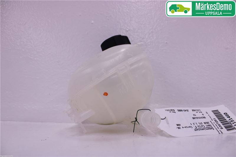 9824198680 : Expansievat / Koelvloeistof Reservoir - Autoparts24