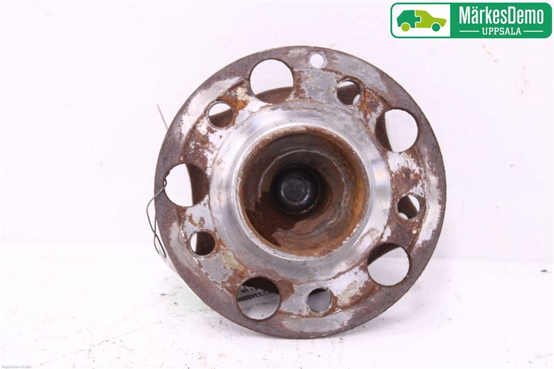 Mercedes-Benz AMG - Asschenkel / Wielnaaf voor, links en rechts gelijk ...