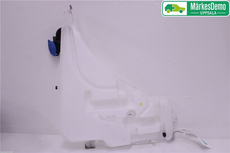 Brugt BMW 2 - sprinklerbeholder | Autoparts24