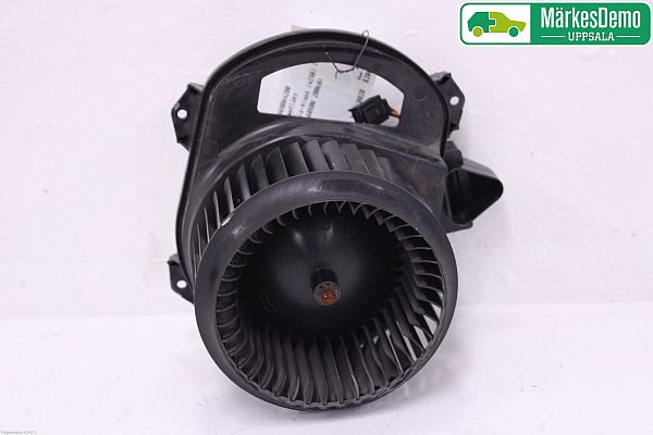 Mercedes-Benz Gla-class - Kachel Ventilatiemotor / aanjager Glaclass ...