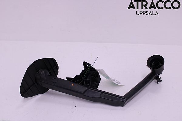 A2138600064 : Ruitensproeier reservoir - Autoparts24