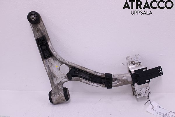 A2463304800 : Draagarm lvoor onder en Asschenkel / Wielnaaf voor ...