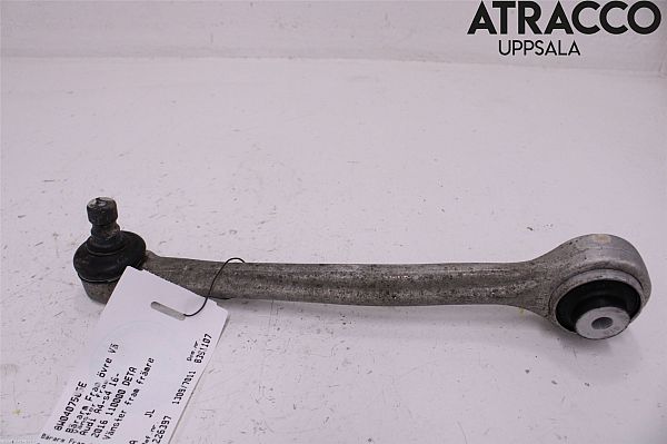 8W0-407-505-E : Bærearm forrest øverst - Autoparts24