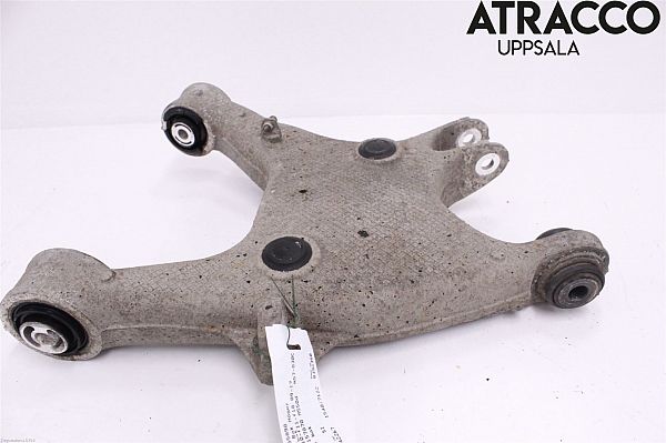 33326865898 : Tragarm hinten - Autoparts24