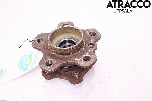 6871193 : Asschenkel / Wielnaaf voor, links en rechts gelijk - Autoparts24