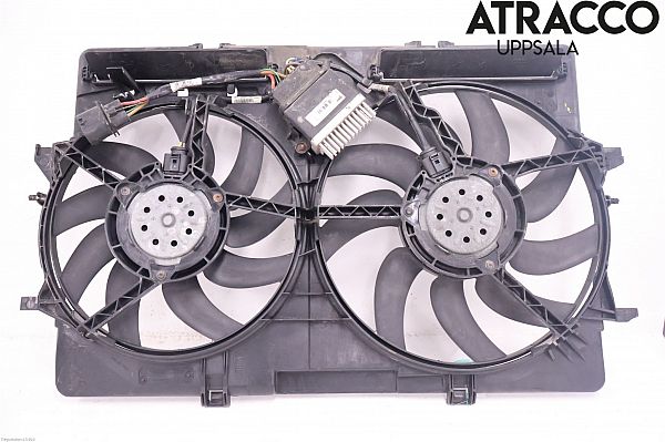 8K0121207A : Koelvin / Vin en Radiator bovenkant - Autoparts24