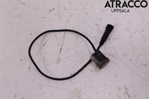 000054635 : Parkeringssensor for og Parkeringssensor bag - Autoparts24
