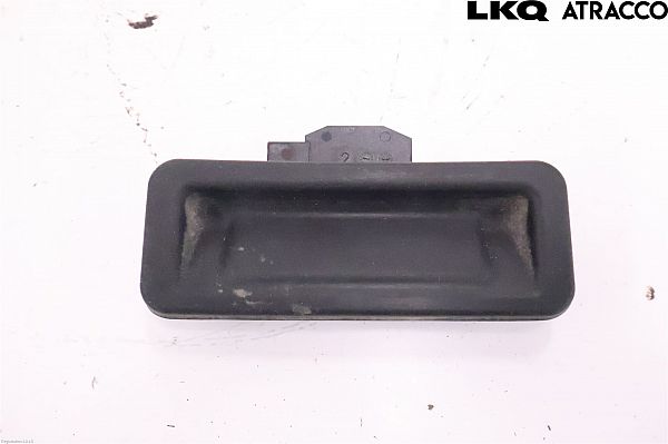 BMW i4 Handgriff aussen gebraucht kaufen | Autoparts24