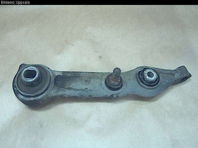 Mercedes-Benz - Draagarm lvoor onder | Autoparts24