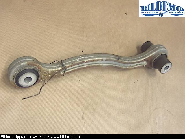 A2053506603 : Bærearm bag og Bærearm - bagerst øverst - Autoparts24