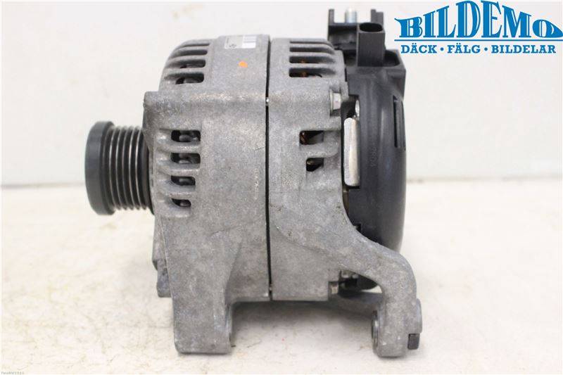 12317605478 : Dynamo / Alternator - Autoparts24