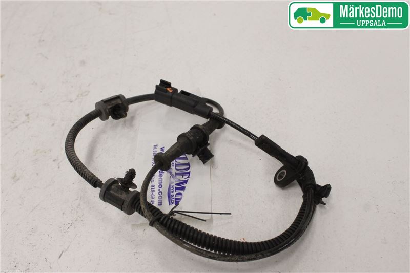 13329258 : ABS - føler - Autoparts24