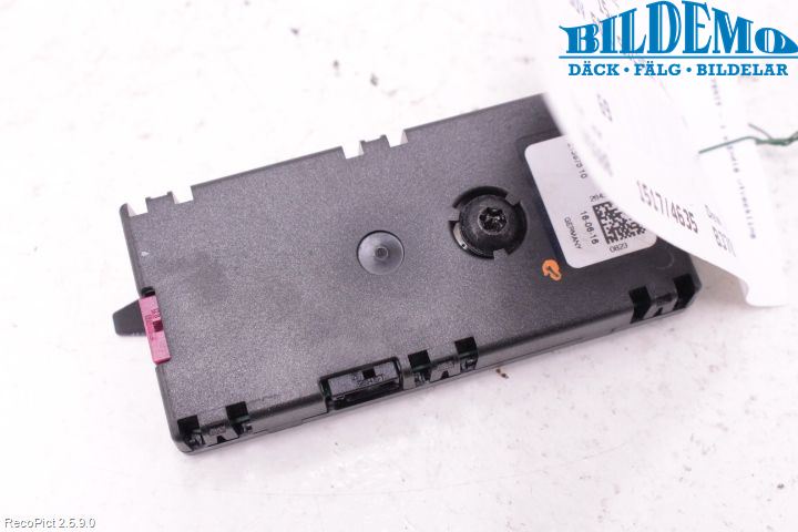 65-20-9-352-601 : Antenne en Antenneversterker - Autoparts24