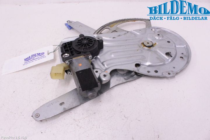 30784577 : Portierruitmotor - Autoparts24