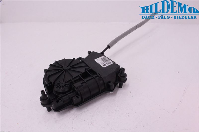 51247303443 : Centrale vergrendeling en Achterklep controle-eenheid ...