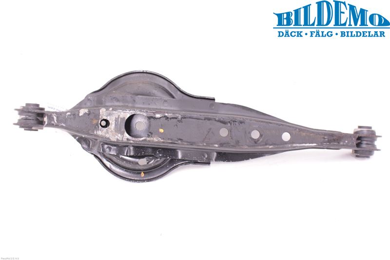 31429120 : Draagarm achter - Autoparts24