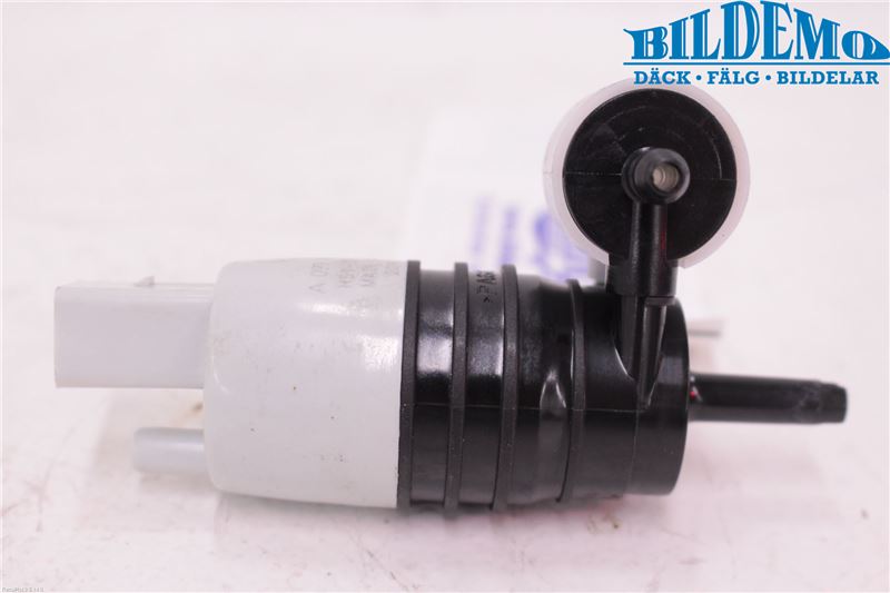 A2058660000 : Ruitensproeier pomp / motor - Autoparts24