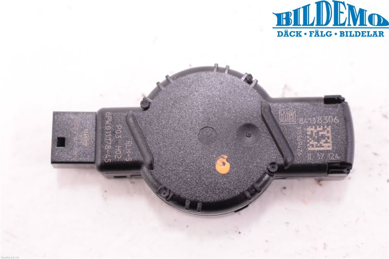 315569426 : Wischwaschmotor und Regensensor - Autoparts24