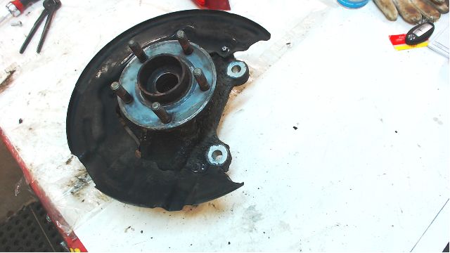 5352024 : Spindel for - Autoparts24