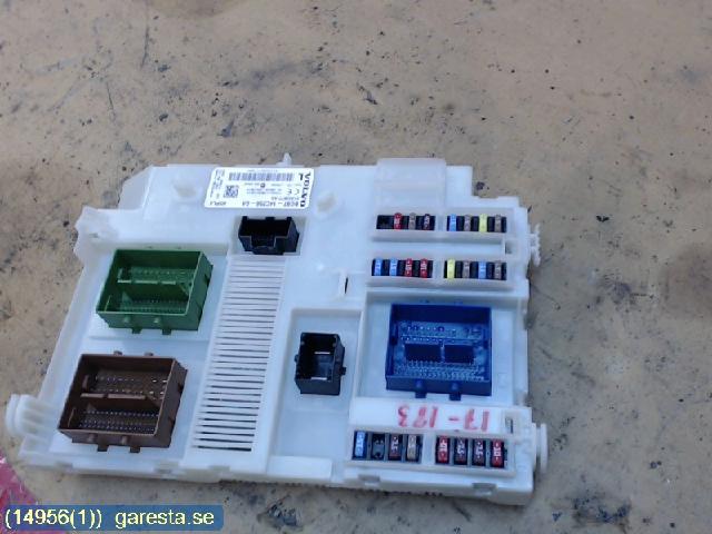 BG9T-14C256-GA : Sicherungskasten - Autoparts24