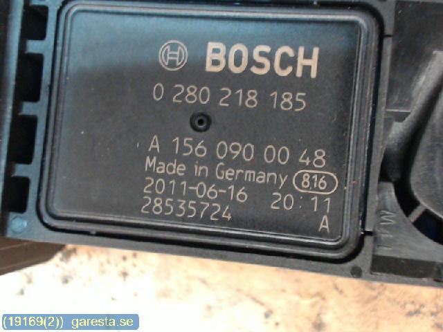 A1560900048 : Luchtmassameter - Autoparts24