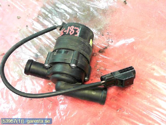9013378B : Zirkulationspumpe und Wasserpumpe - Autoparts24