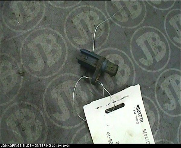 32373145 : ABS sensor - Autoparts24