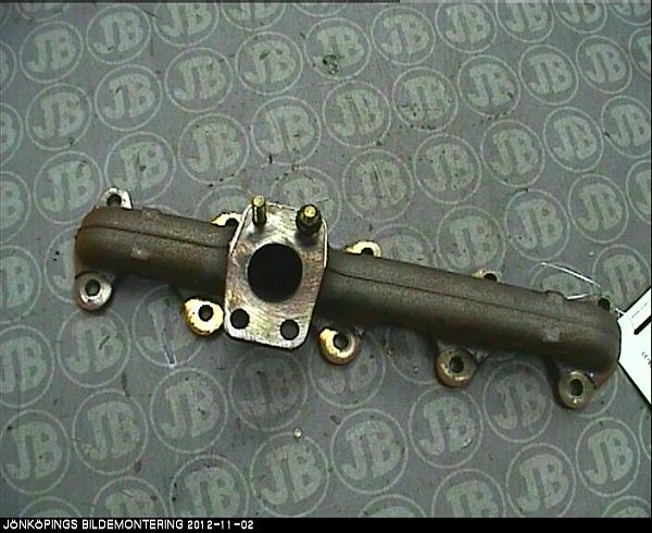 32140114 : Manifold udstødning - Autoparts24