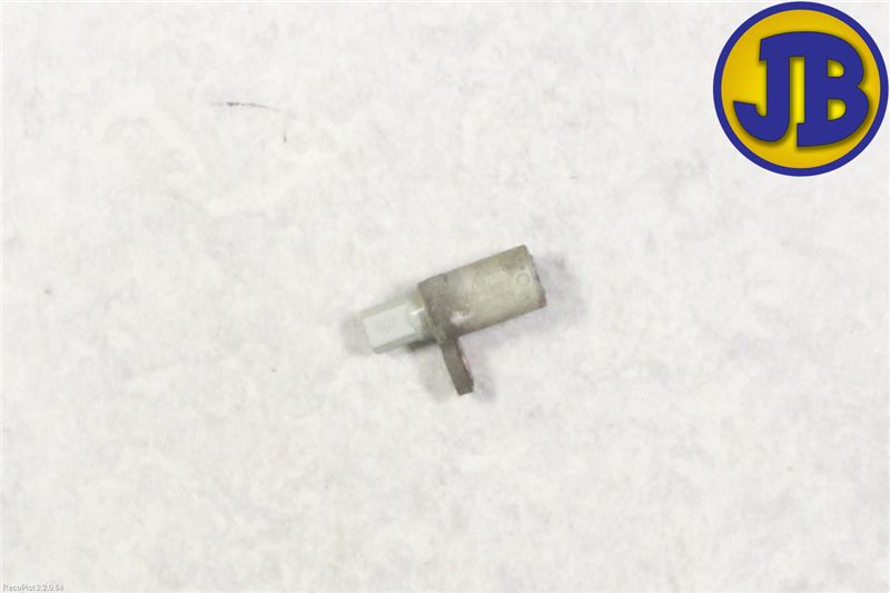 32373145 : ABS sensor - Autoparts24