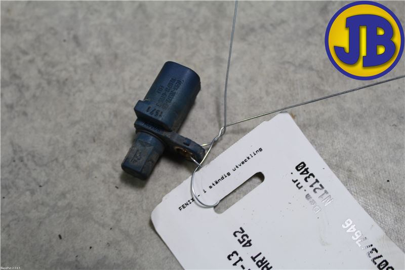 32373145 : ABS sensor - Autoparts24